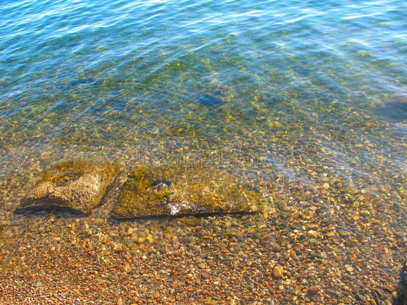 Acqua Trasparente Del Lago Baikal Immagine Stock - Immagine di lago ...