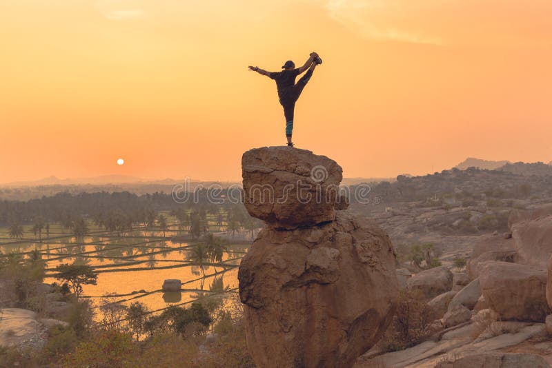 Acrobat Performs Acrobatics Spectacular Sunset Point Hampi Karnataka ...