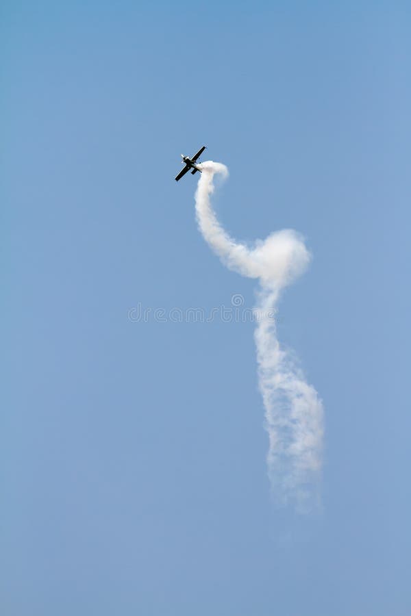 Acrobatic plane stock photo. Image of acrobatic, demonstrate - 20969038