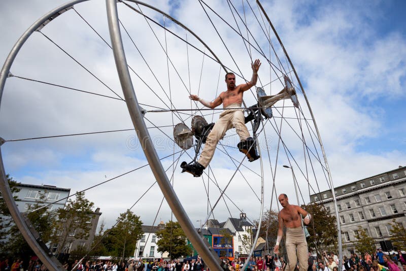 Tightrope artist editorial stock photo. Image of acrobat - 14455178