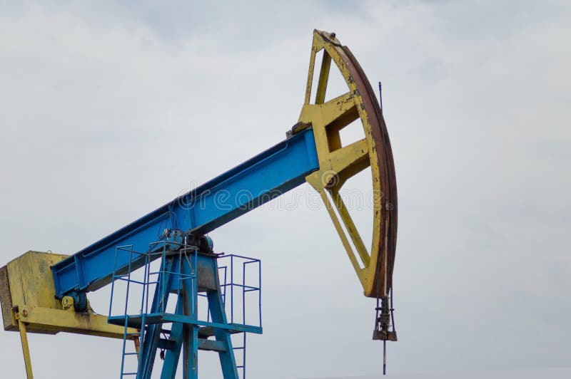 Active oil and gas rig stock photo. Image of active, fuel - 45098484