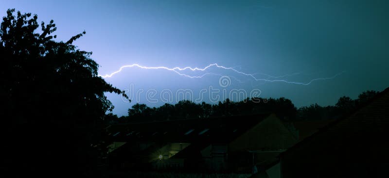 Horizontal Lightning Bolt with Many Side Branches Travels through the ...