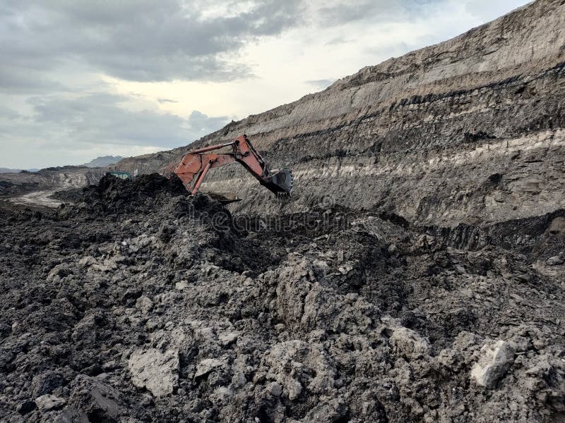 Activity in Coal Mines in East Kalimantan Stock Image - Image of mini ...