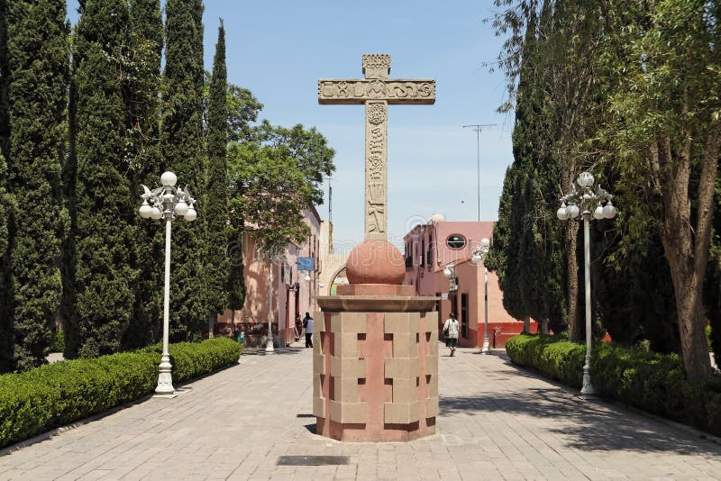 Convento De San Nicolás De Tolentino, Actopan, México Foto de archivo ...
