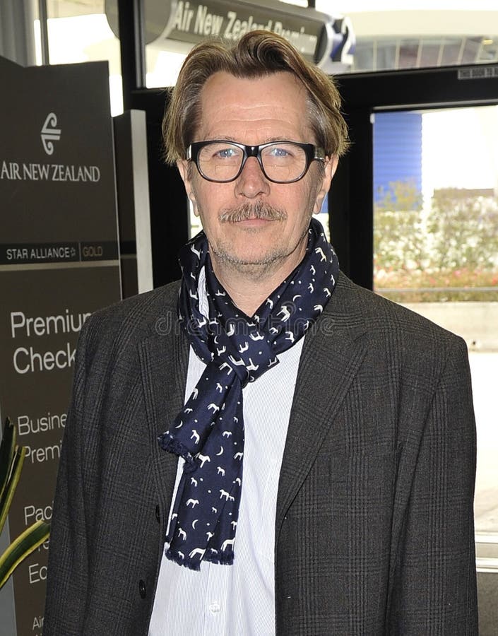Gary Oldman, editorial photo. Image of featureflash, house - 23476176
