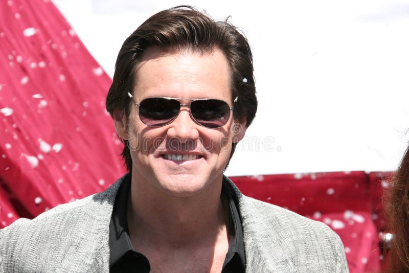 Actor Jim Carrey editorial photo. Image of person, cinema - 12805826