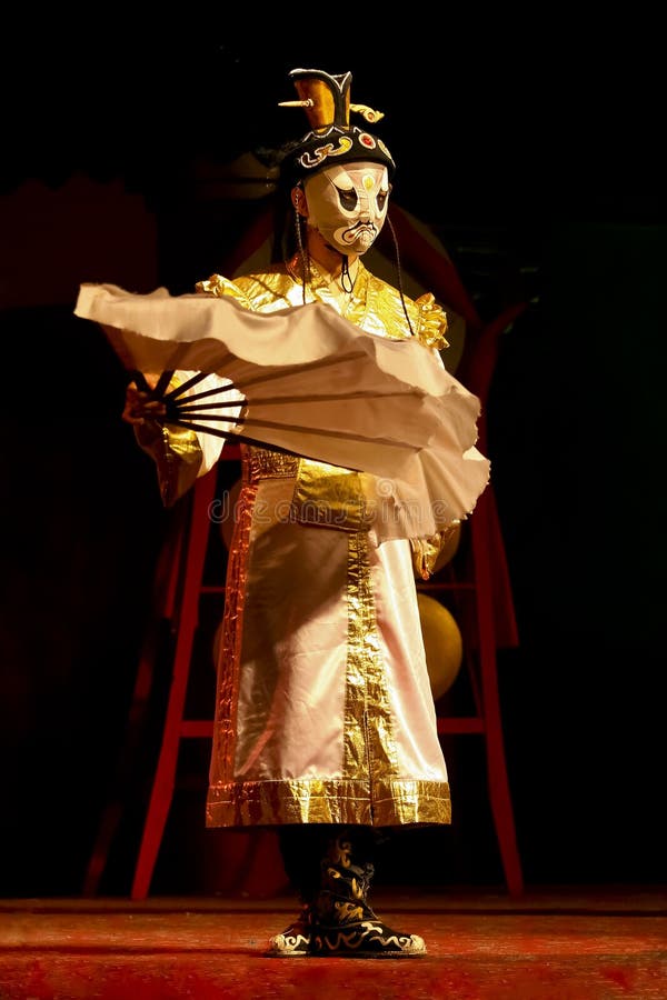 Actor of the Sichuan Opera Troupe Editorial Photo - Image of mask ...