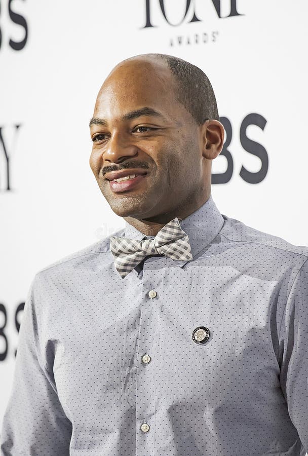 Actor Tony-nombrado Brandon Victor Dixon Imagen de archivo editorial ...