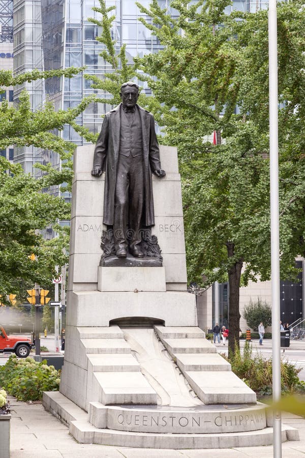 Adam Beck Memorial in Toronto, Canada Redactionele Foto - Image of ...