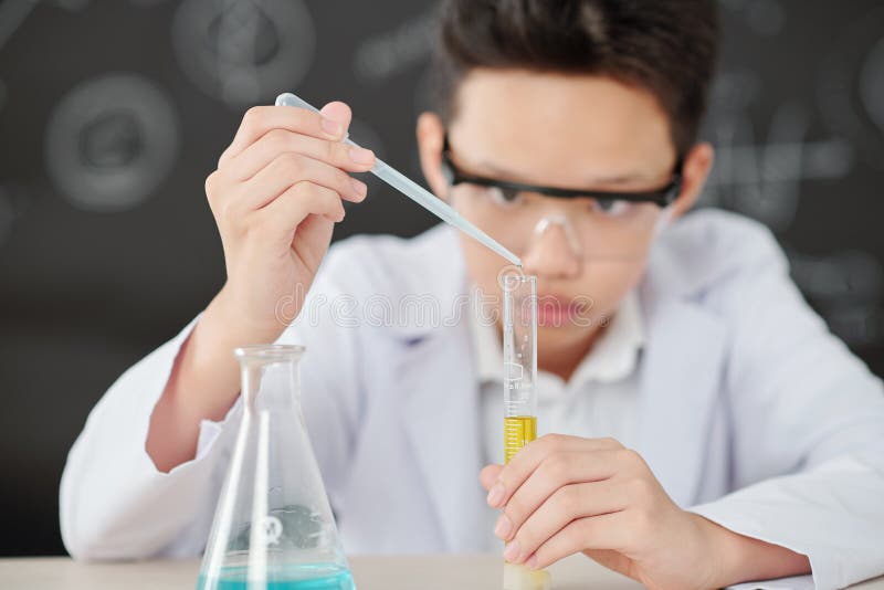 Adding Reagent in Test-tube Stock Image - Image of mixing, class: 194323469