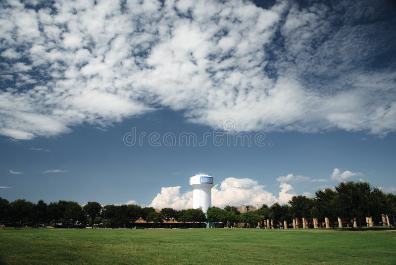 Addison Circle Park editorial stock image. Image of cloud - 287325354
