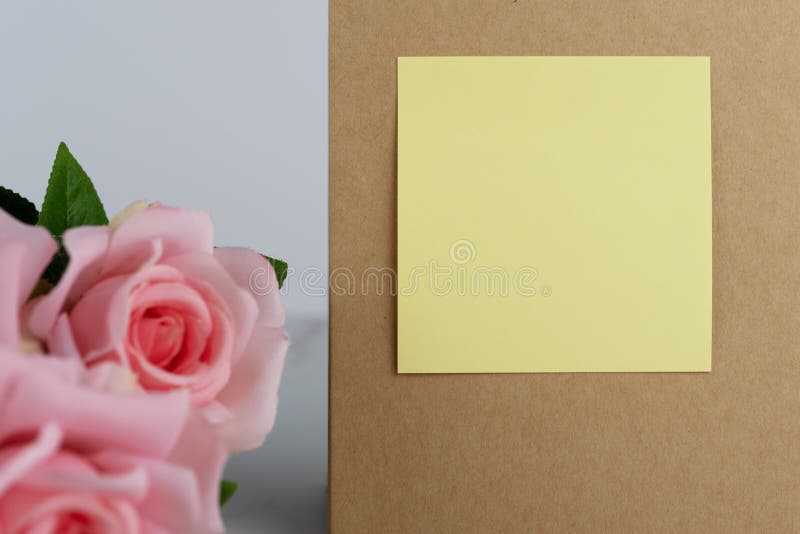 Adhesive Note with Pink Rose Stock Photo - Image of blank, copy: 254427062