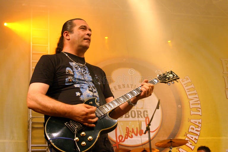 Adi Barar redaktionell arkivfoto. Bild av lampor, vippa - 22517583