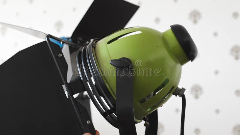 Adjustment of Position of Studio Halogen Constant Light Illuminator ...