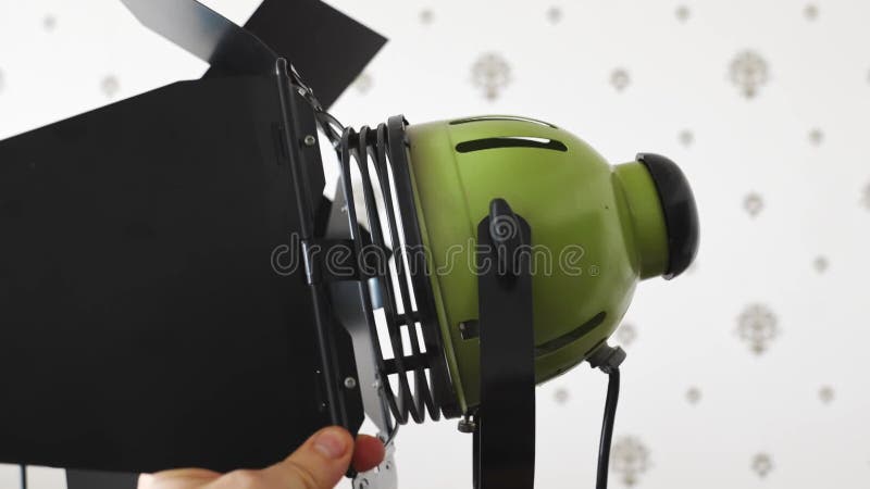 Adjustment of Position of Studio Halogen Constant Light Illuminator ...