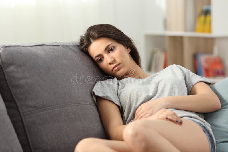 De l'adolescence distrait image stock. Image du visage - 1802693