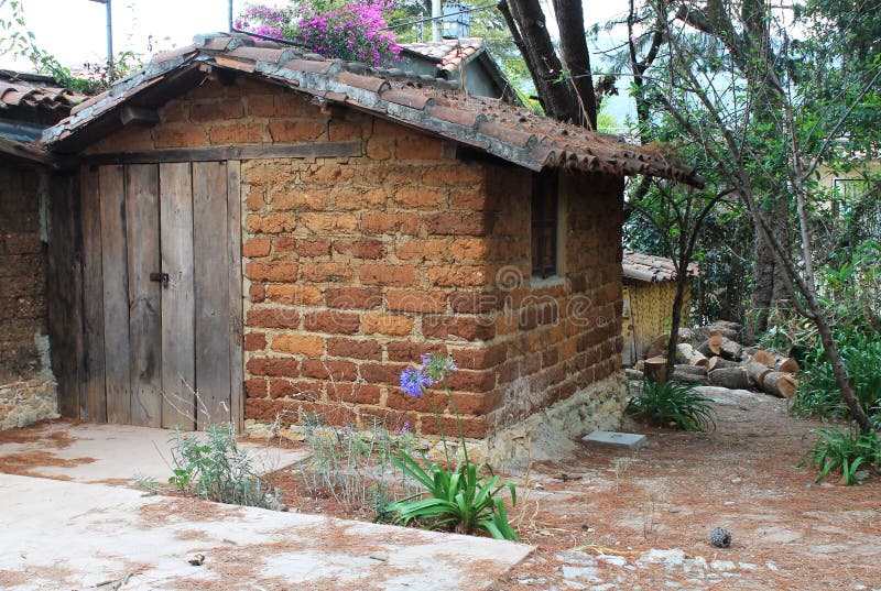 Adobe hut Chiapas, Mexico stock photo. Image of adobe - 30357164