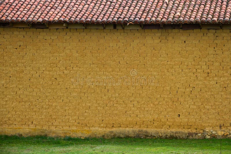 Wall adobe mud and straw stock image. Image of adobe - 32270983