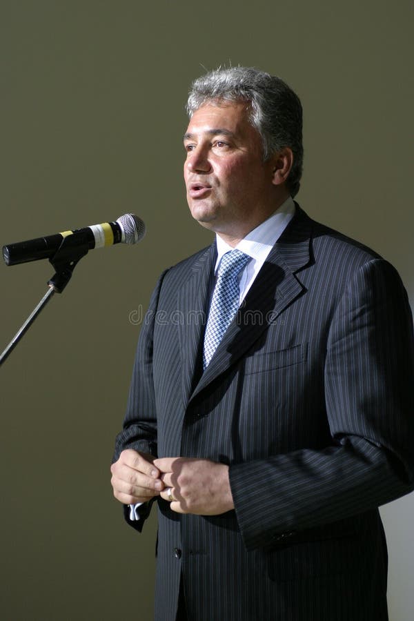 Adriean Videanu fotografia editorial. Imagem de presidente - 30332152