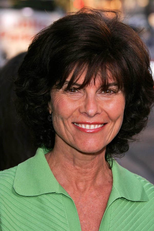 Adrienne Barbeau's Instagram, Twitter & Facebook on IDCrawl
