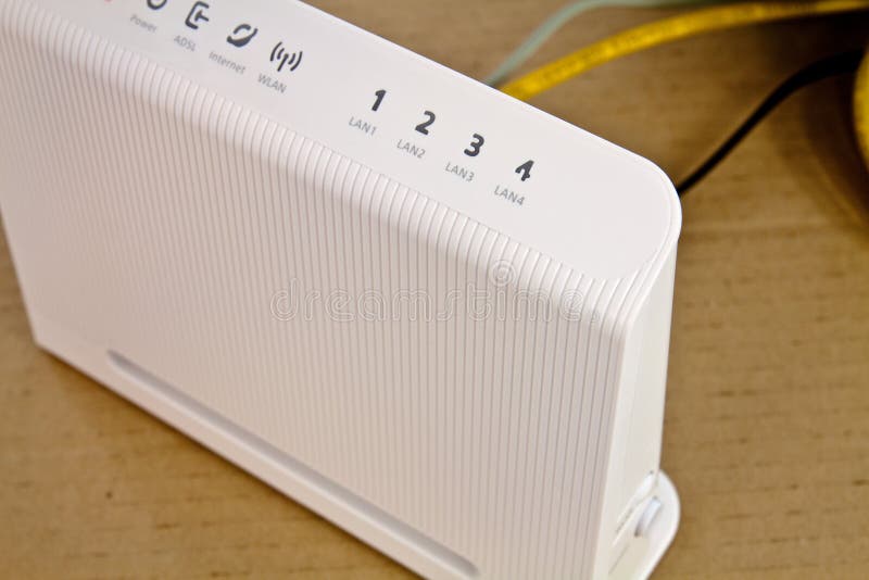 ADSL modem zdjęcie stock. Obraz złożonej z digitalis - 23095496