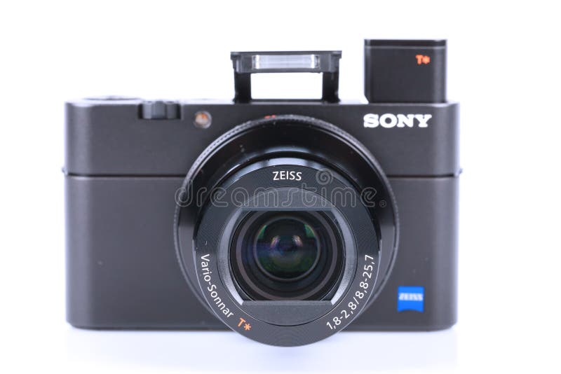 Advanced Compact Camera Sony DSC-RX100 M5 Isolated on White Editorial ...