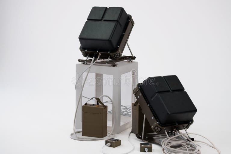 Advanced Electronic Warfare System Components for Countermeasure ...