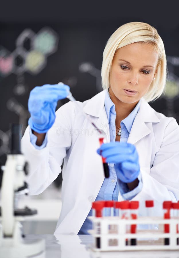 Advancing Medical Research. Shot of a Female Scientist at Work. Stock ...