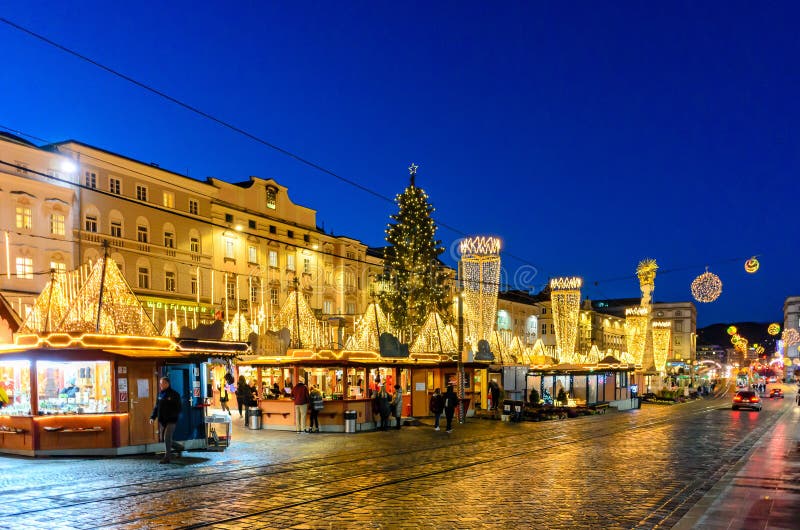 Advent market in linz editorial stock photo. Image of urban - 262694633