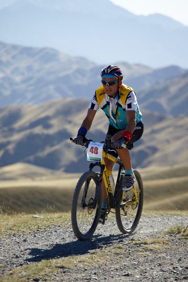 Adventure Mountain Bile Competition Editorial Stock Image - Image of ...