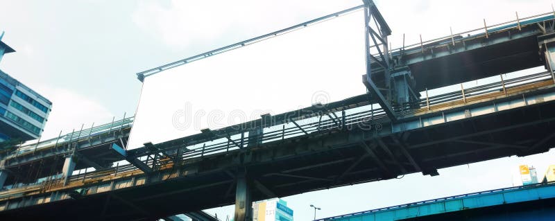 Advertising Canvas on Bridge Offers Platform for Brands Promotions ...
