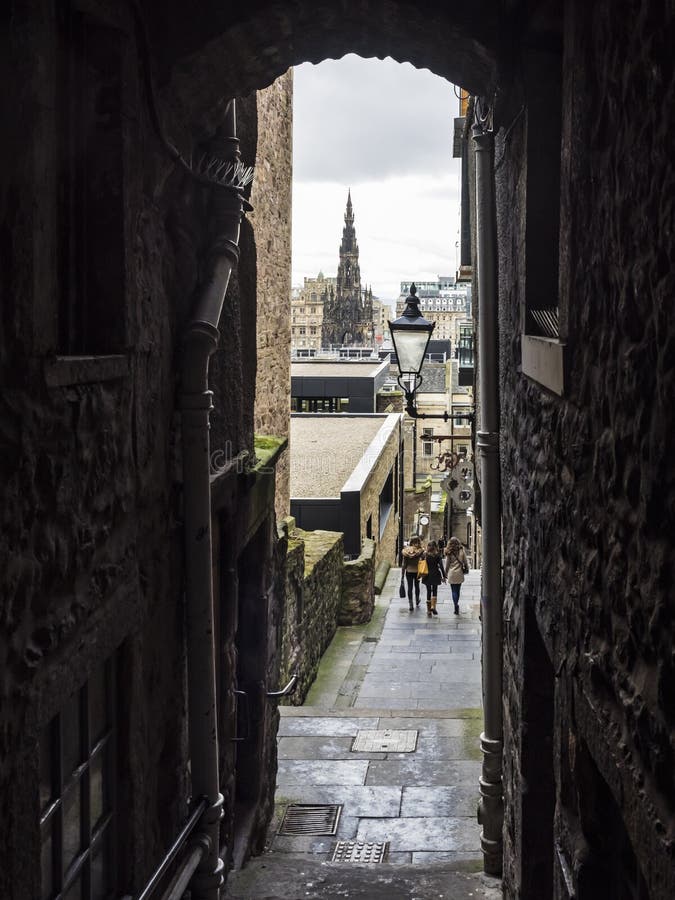 Edinburgh alley sepia stock image. Image of alley, door - 34424259