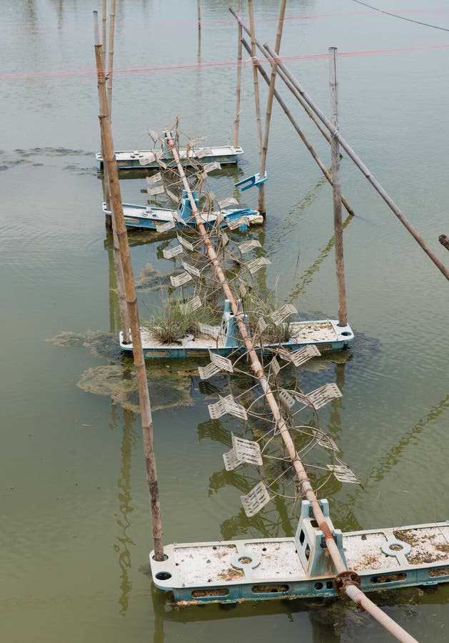 Aerator, the Propeller Hit Oxygen Water for Agriculture in Thailand ...