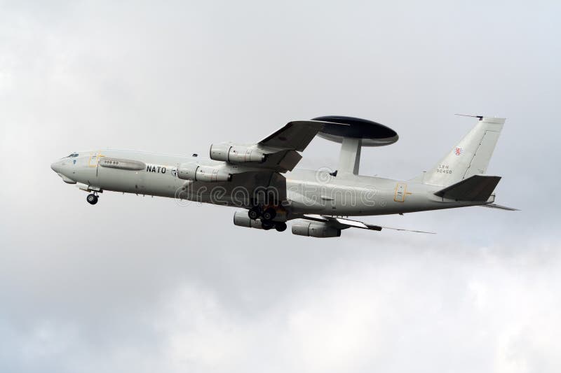 Aereo Del Radar Del AWACS Di NATO Fotografia Editoriale - Immagine di ...
