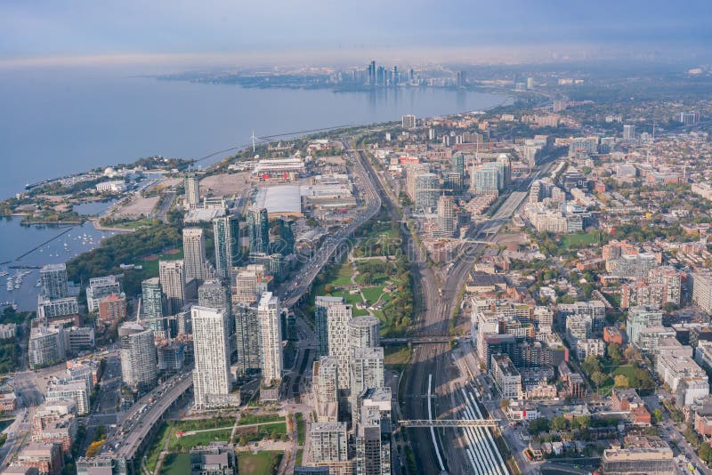Aerial Morning View of the Toronto Downtown Editorial Photography ...