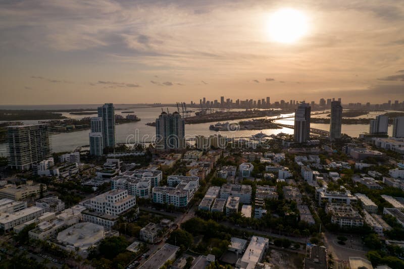 Sunset on Miami editorial photo. Image of harbor, atlantic - 234474401