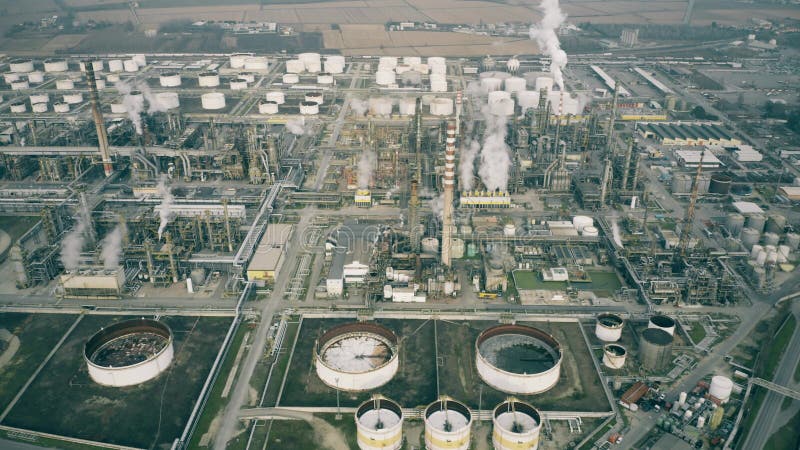 Aerial View of an Oil Refinery Stock Image - Image of chemical, exhaust ...
