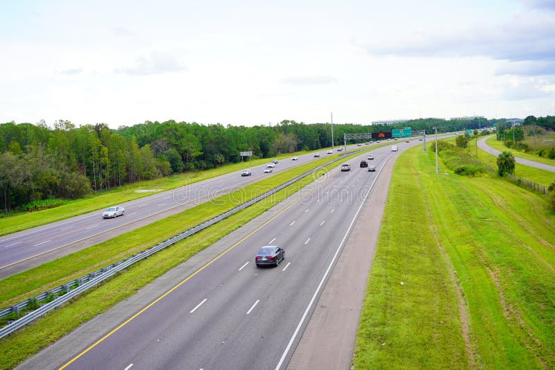 A Beautiful Highway in Florida Editorial Image - Image of automobile ...