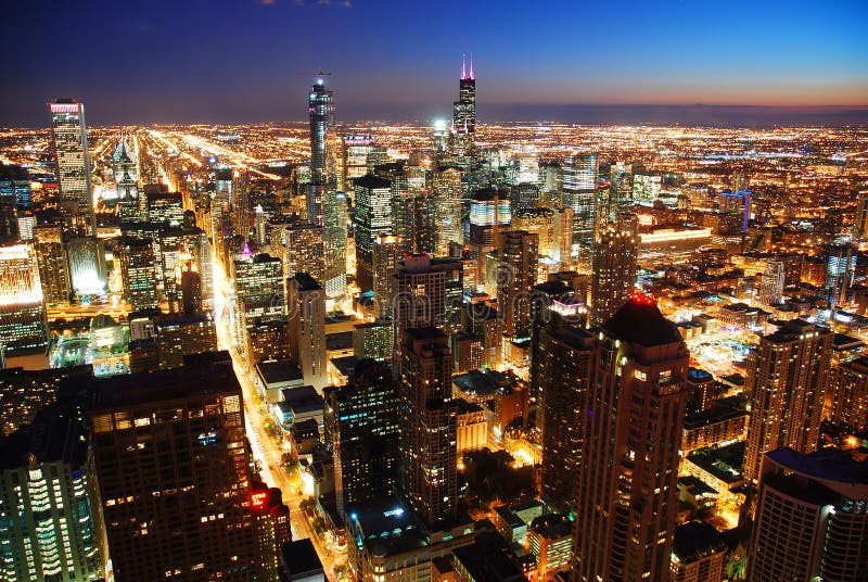 An Aerial View of the Chicago Skyline at Dusk Editorial Photo - Image ...