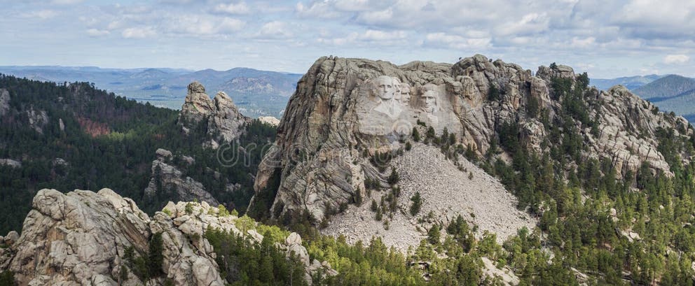 Aerial View of Mount Rushmore Stock Photo - Image of south, patriotism ...