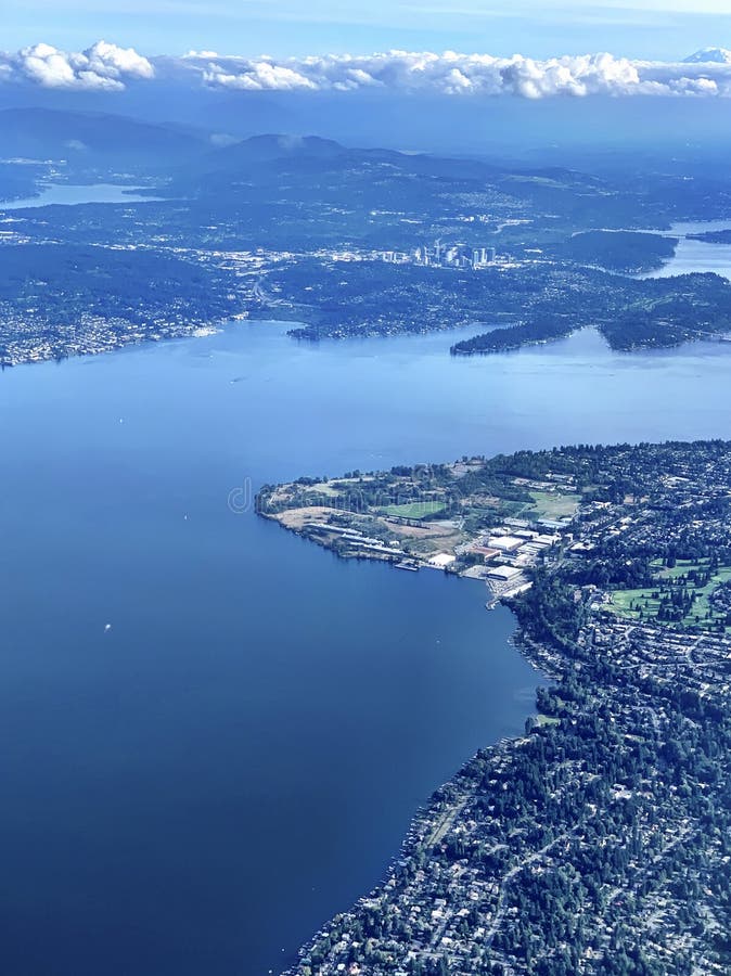 Aerial View of Seattle Washington Stock Image - Image of region, dusk ...