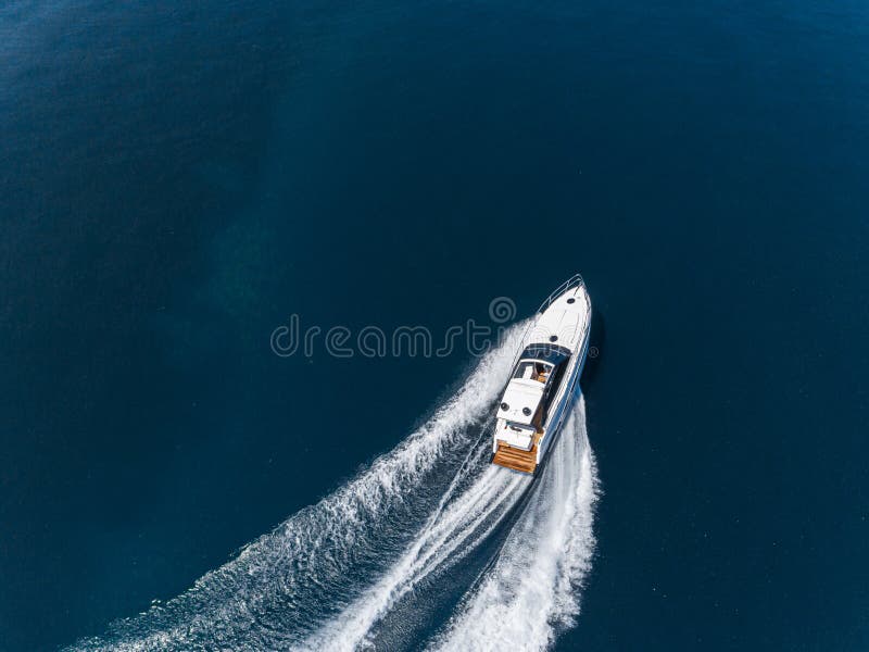 Aerial view of speed boat stock photo. Image of lake - 205715840