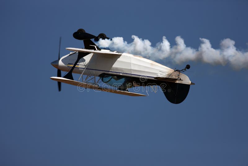 Light Sport Aerobatic Airplane Side View Stock Photos - Free & Royalty ...