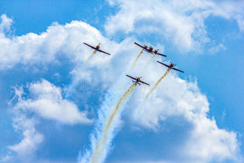 Aerobatic Team First Flight Performs Demonstration Flights on Piston ...