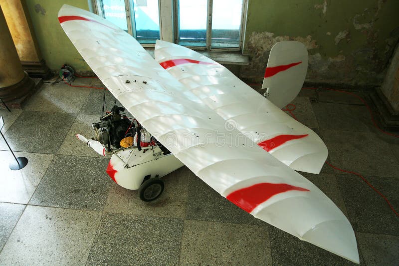 Aereo con elica fotografia stock. Immagine di sede, aeroplano - 52950582