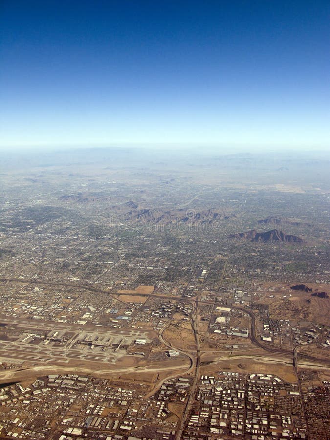 Estacionamiento Del Aeropuerto, Phoenix, AZ Imagen de archivo - Imagen ...