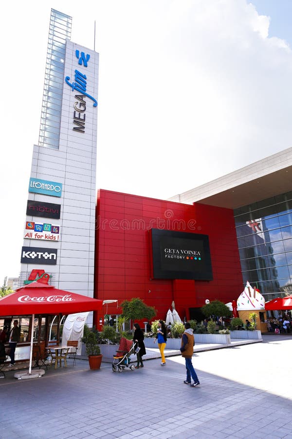 Outside Terrace and the Main Entrance in AFI Mall Editorial Photography ...