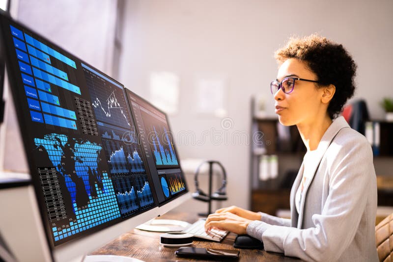 African American Business Data Analyst Woman Stock Photo - Image of ...