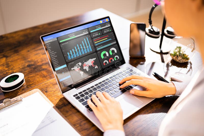 African American Data Analyst Stock Image - Image of human, notebook ...