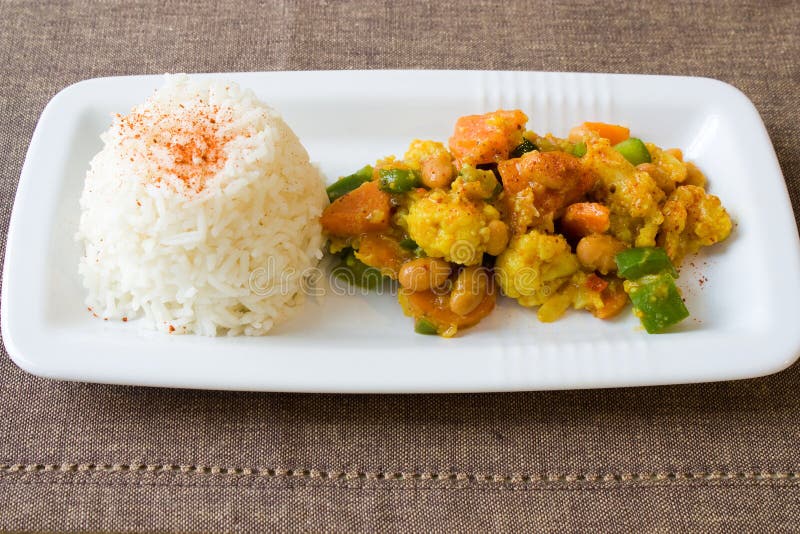 African Cauliflower Beans Dish Stock Image - Image of vegetables ...